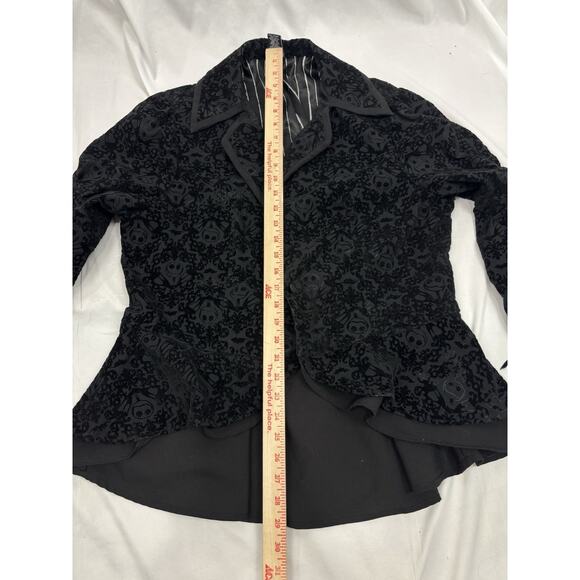 Disney | Jackets & Coats | Nightmare Before Christmas Goth Hot Topic ...